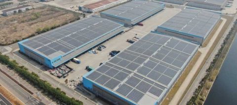 Hemat Listrik! Ini Manfaat Solar Panel untuk Data Center